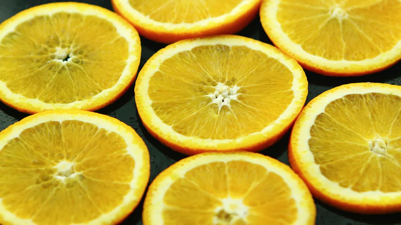 Premium stock video - Arrangement of orange circles